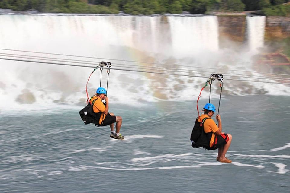 Zipline Niagara Falls: Unieke attractie bij de Niagara Watervallen