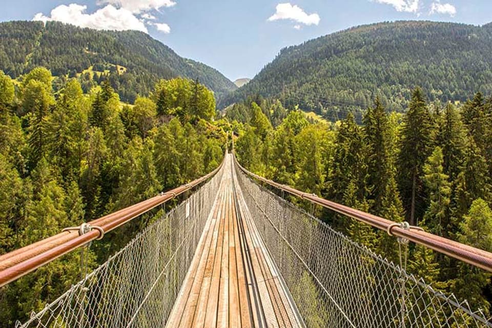 Binntal in Zwitserland: Wandelen langs mineralen - Droomplekken.nl